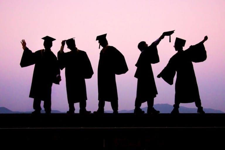 √ Cara Penulisan Gelar yang Baik dan Benar Beserta Contohnya